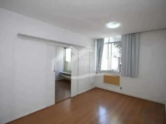 Apartamento para Venda em Rio de Janeiro/RJ Laranjeiras 2 Quartos