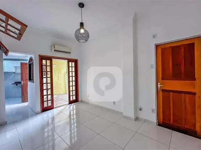 Apartamento para Venda em Rio de Janeiro/RJ Laranjeiras 2 Quartos