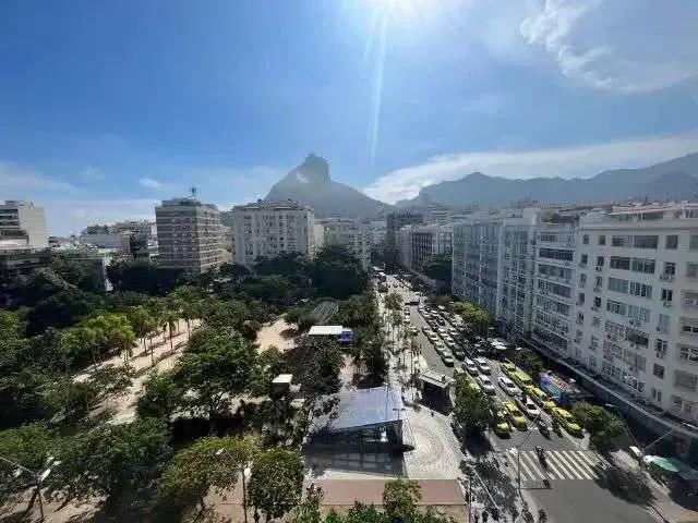 Apartamento para Venda em Rio de Janeiro/RJ Leblon 2 Quartos