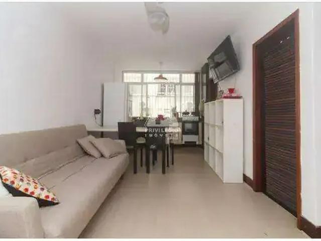 Apartamento para Venda em Rio de Janeiro/RJ Leblon 2 Quartos