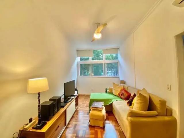 Apartamento para Venda em Rio de Janeiro/RJ Leblon 2 Quartos