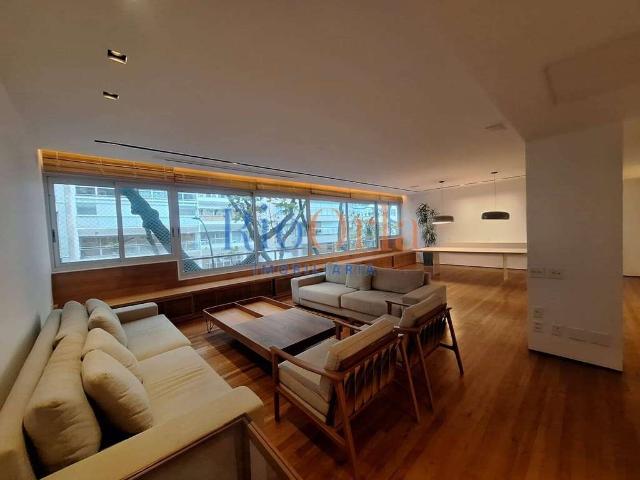 Apartamento para Venda em Rio de Janeiro/RJ Leblon 3 Quartos