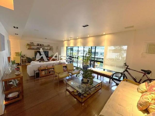 Apartamento para Venda em Rio de Janeiro/RJ Leblon 3 Quartos