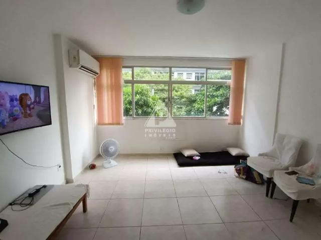 Apartamento para Venda em Rio de Janeiro/RJ Leblon 3 Quartos