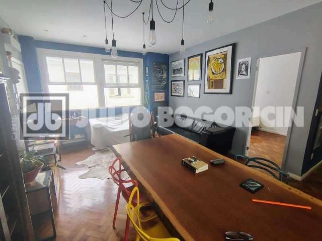 Apartamento para Venda em Rio de Janeiro/RJ Leblon 3 Quartos