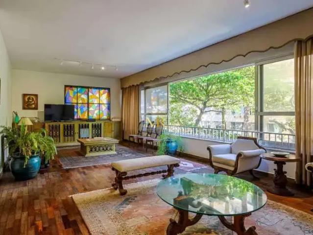 Apartamento para Venda em Rio de Janeiro/RJ Leblon 4 Quartos