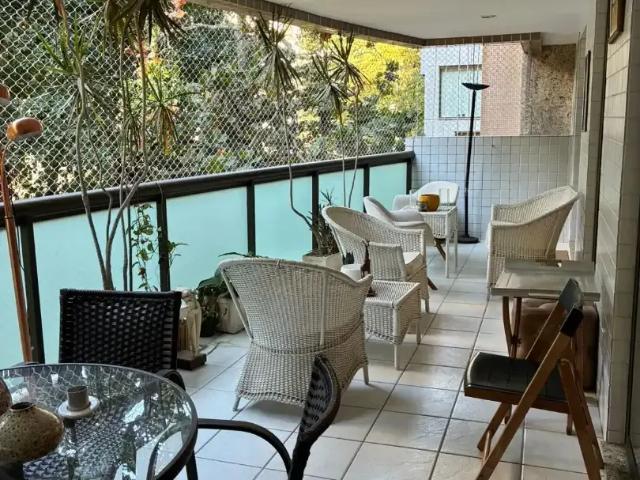 Apartamento para Venda em Rio de Janeiro/RJ Leblon 4 Quartos