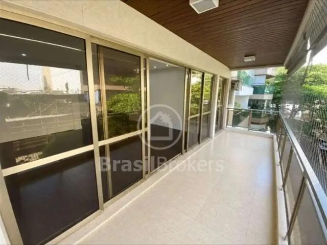 Apartamento para Venda em Rio de Janeiro/RJ Leblon 4 Quartos