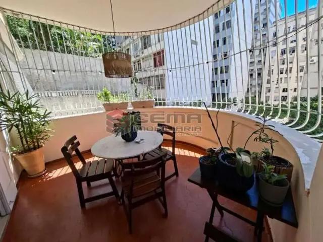 Apartamento para Venda em Rio de Janeiro/RJ Leme 4 Quartos