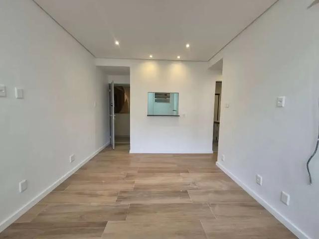 Apartamento para Venda em Rio de Janeiro/RJ Leme 1 Quartos