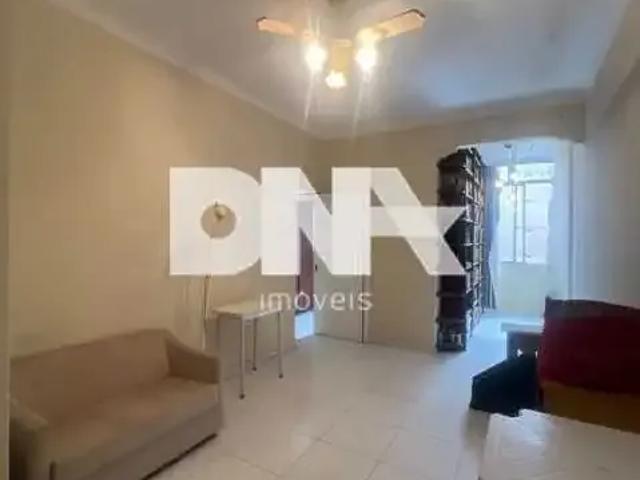 Apartamento para Venda em Rio de Janeiro/RJ Leme 1 Quartos