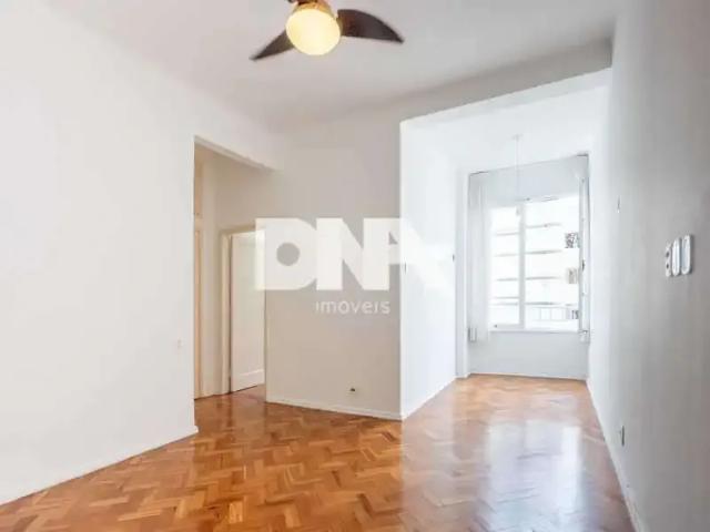 Apartamento para Venda em Rio de Janeiro/RJ Leme 1 Quartos