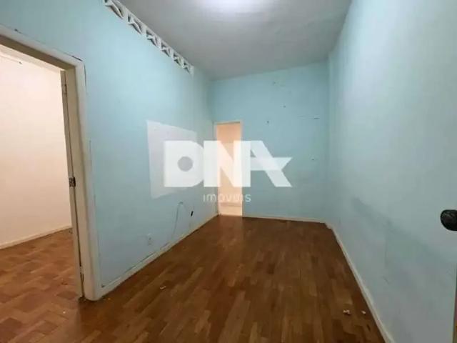 Apartamento para Venda em Rio de Janeiro/RJ Leme 1 Quartos