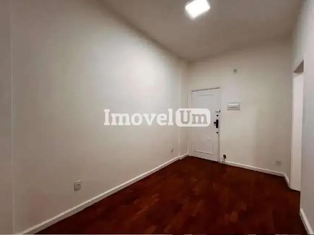 Apartamento para Venda em Rio de Janeiro/RJ Leme 1 Quartos