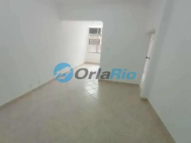 Apartamento para Venda em Rio de Janeiro/RJ Leme 1 Quartos