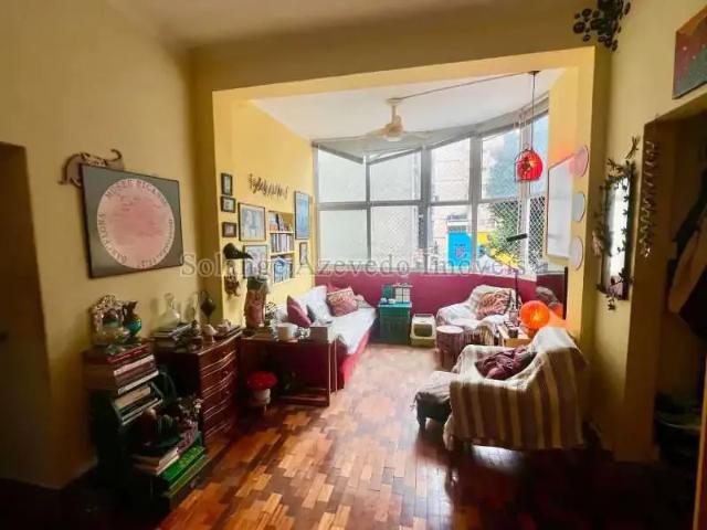 Apartamento para Venda em Rio de Janeiro/RJ Copacabana 2 Quartos