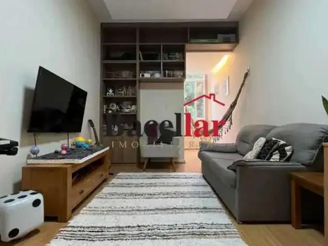 Apartamento para Venda em Rio de Janeiro/RJ Leme 2 Quartos