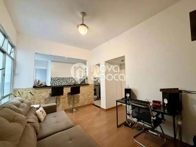 Apartamento para Venda em Rio de Janeiro/RJ Leme 2 Quartos