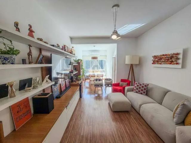 Apartamento para Venda em Rio de Janeiro/RJ Leme 3 Quartos