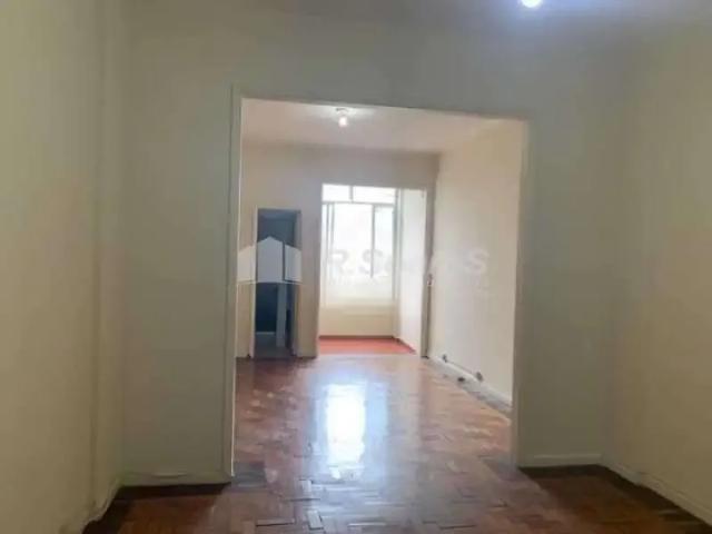 Apartamento para Venda em Rio de Janeiro/RJ Leme 3 Quartos