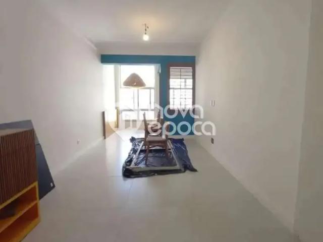 Apartamento para Venda em Rio de Janeiro/RJ Leme 3 Quartos
