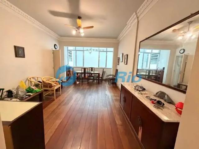Apartamento para Venda em Rio de Janeiro/RJ Leme 3 Quartos