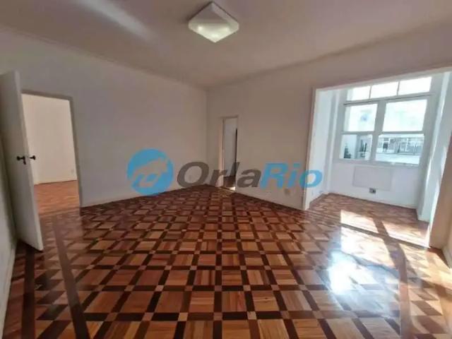 Apartamento para Venda em Rio de Janeiro/RJ Leme 3 Quartos