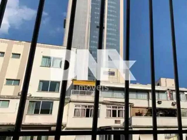 Apartamento para Venda em Rio de Janeiro/RJ Leme 3 Quartos