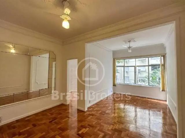 Apartamento para Venda em Rio de Janeiro/RJ Leme 3 Quartos