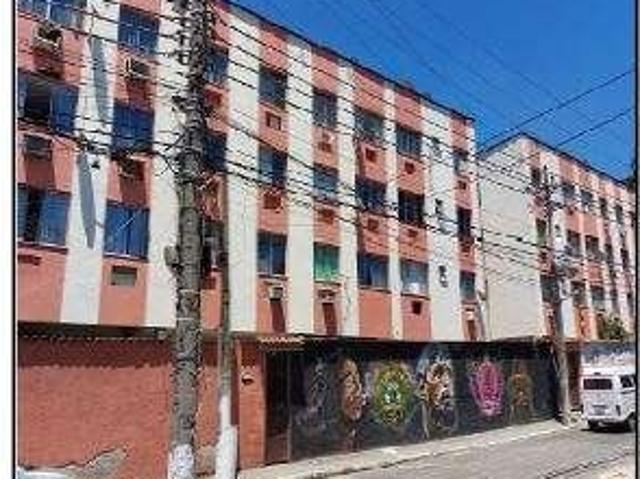 Apartamento para Venda em Rio de Janeiro/RJ Madureira 2 Quartos