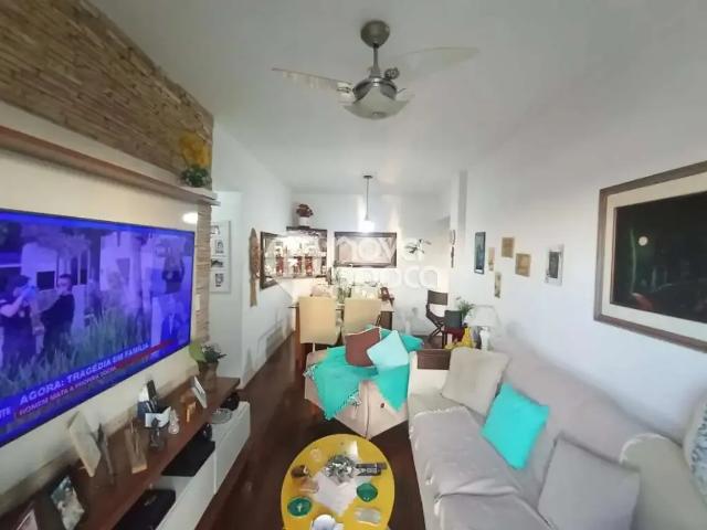 Apartamento para Venda em Rio de Janeiro/RJ Madureira 2 Quartos