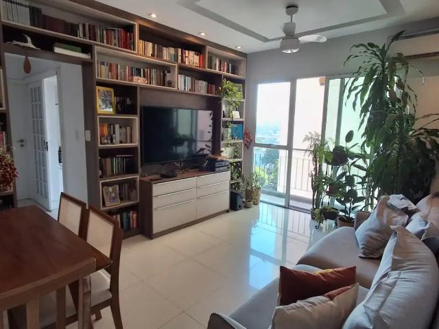 Apartamento para Venda em Rio de Janeiro/RJ Maracanã 2 Quartos