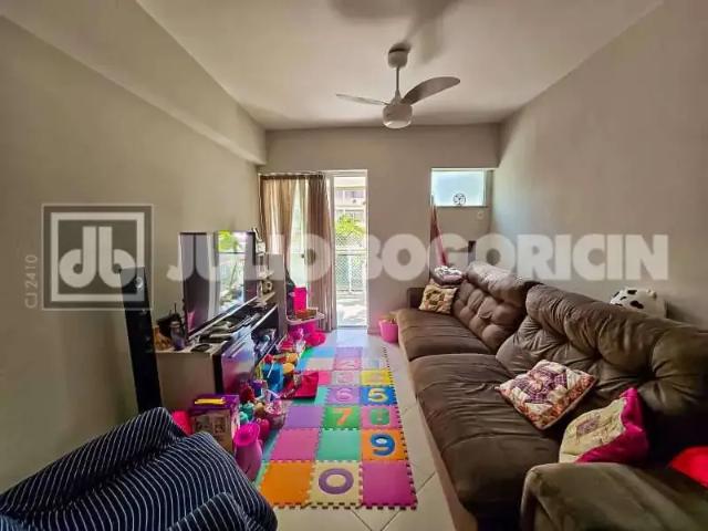 Apartamento para Venda em Rio de Janeiro/RJ Tijuca 2 Quartos