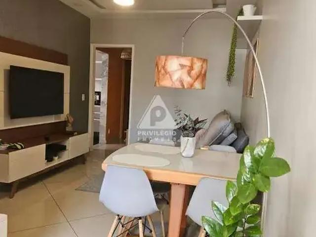 Apartamento para Venda em Rio de Janeiro/RJ Maracanã 2 Quartos