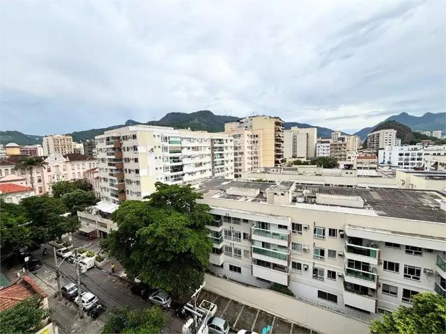 Apartamento para Venda em Rio de Janeiro/RJ Maracanã 3 Quartos