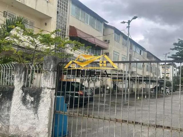 Apartamento para Venda em Rio de Janeiro/RJ Marechal Hermes 3 Quartos