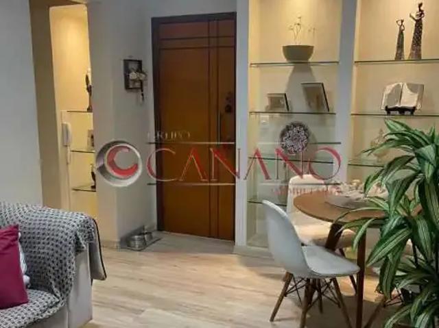 Apartamento para Venda em Rio de Janeiro/RJ Méier 2 Quartos