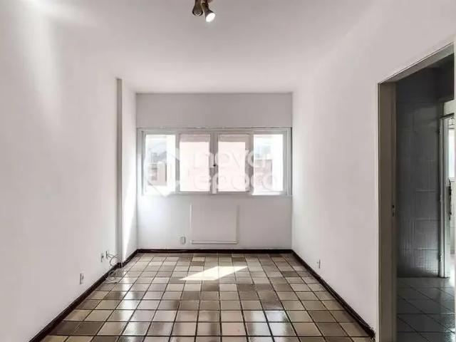 Apartamento para Venda em Rio de Janeiro/RJ Méier 2 Quartos