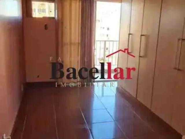 Apartamento para Venda em Rio de Janeiro/RJ Méier 2 Quartos