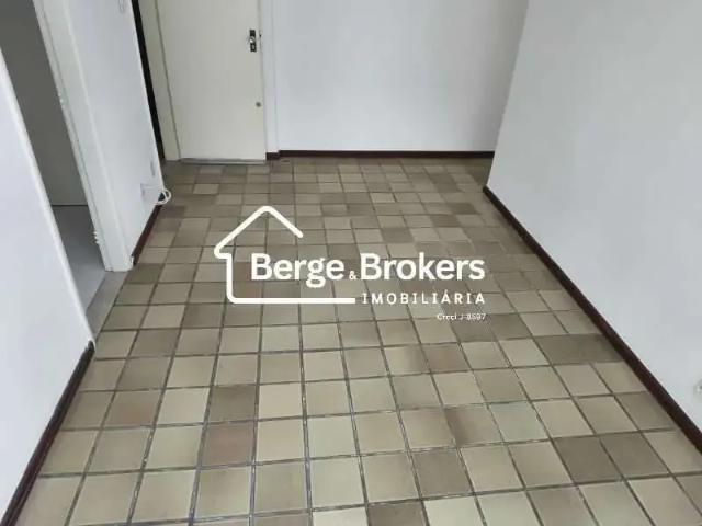 Apartamento para Venda em Rio de Janeiro/RJ Méier 2 Quartos