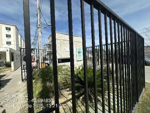 Apartamento para Venda em Rio de Janeiro/RJ Santa Cruz 2 Quartos