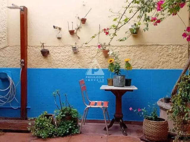 Apartamento para Venda em Rio de Janeiro/RJ Santa Teresa 2 Quartos