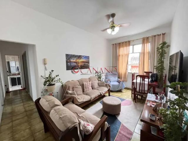 Apartamento para Venda em Rio de Janeiro/RJ Pilares 2 Quartos