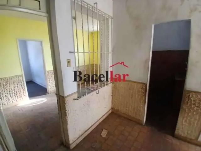 Apartamento para Venda em Rio de Janeiro/RJ Pilares 2 Quartos