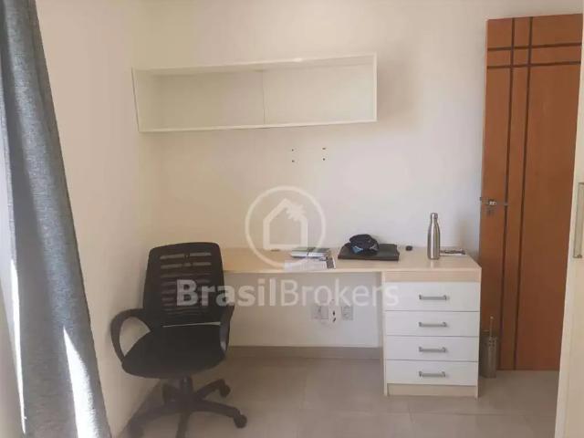 Apartamento para Venda em Rio de Janeiro/RJ Pilares 2 Quartos