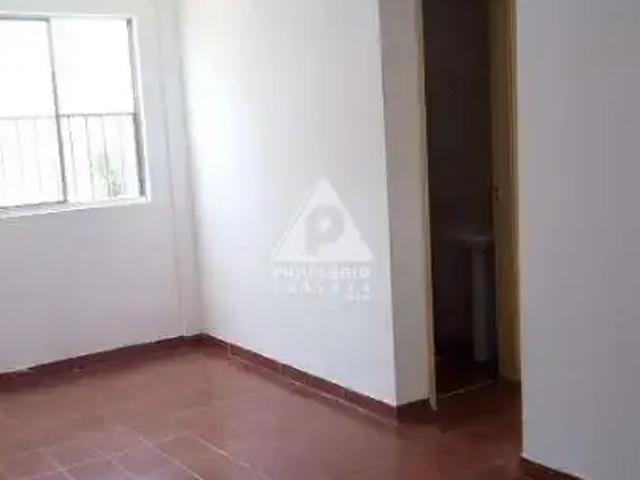 Apartamento para Venda em Rio de Janeiro/RJ Pilares 2 Quartos
