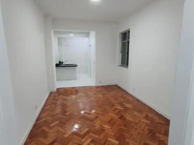 Apartamento para Venda em Rio de Janeiro/RJ Praça da Bandeira 2 Quartos