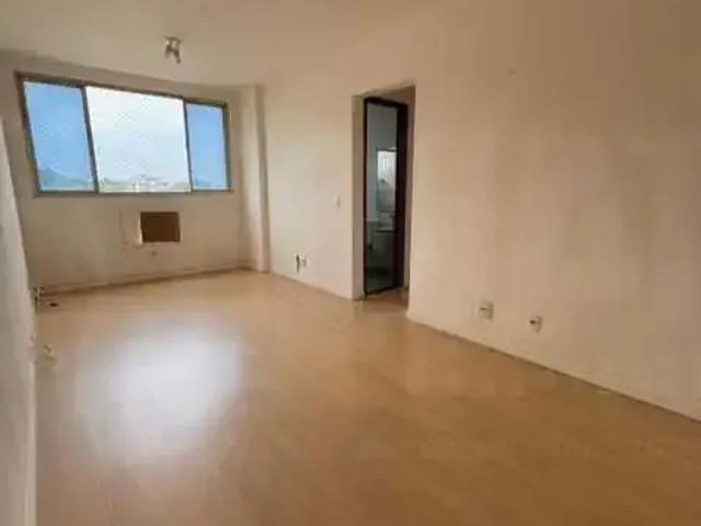 Apartamento para Venda em Rio de Janeiro/RJ Praça Seca 2 Quartos