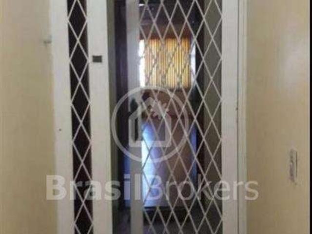 Apartamento para Venda em Rio de Janeiro/RJ Praça Seca 2 Quartos