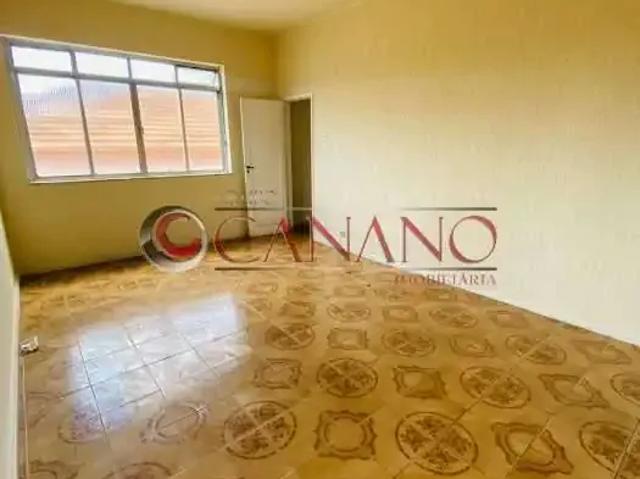 Apartamento para Venda em Rio de Janeiro/RJ Quintino Bocaiúva 2 Quartos